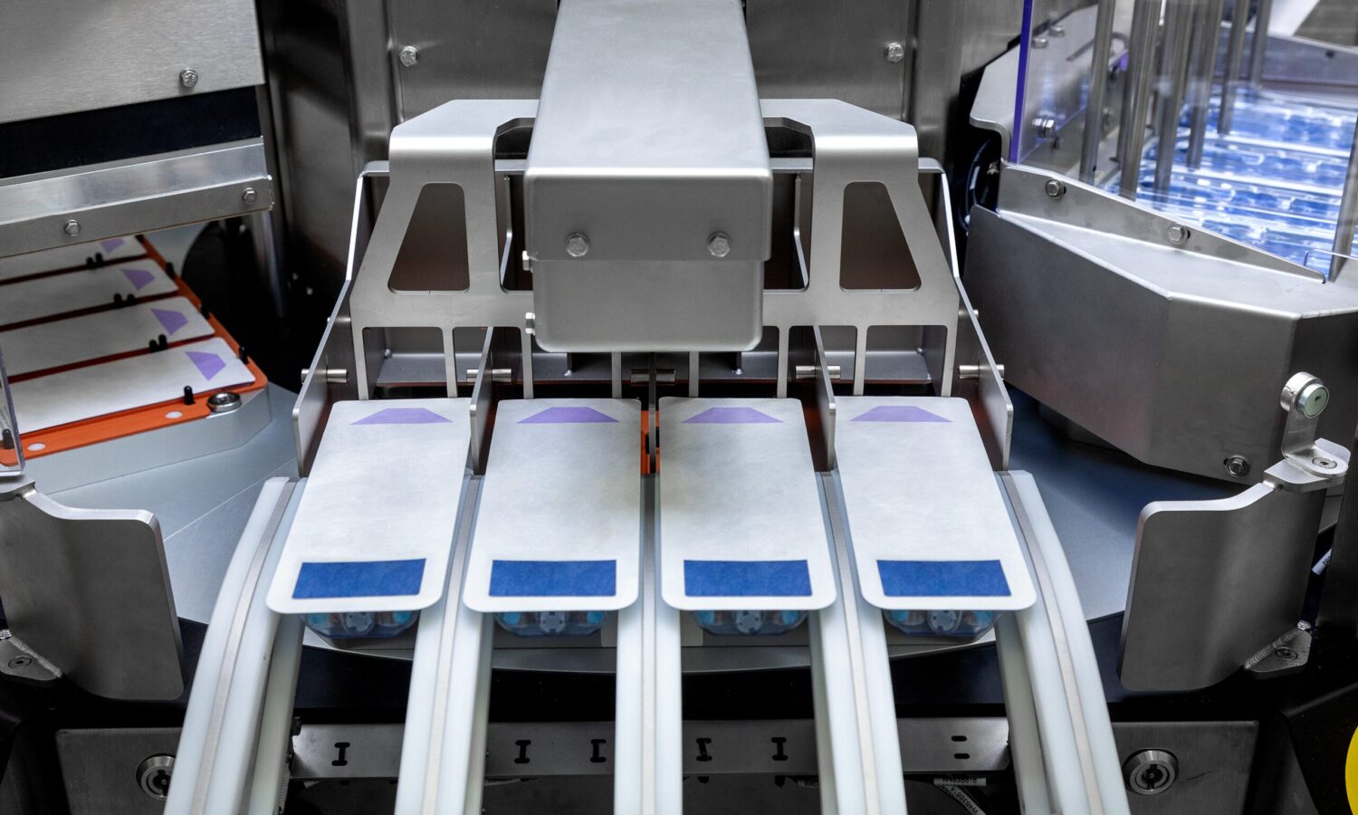 Blister fill and sealing machine | Machines | GTE Engineering